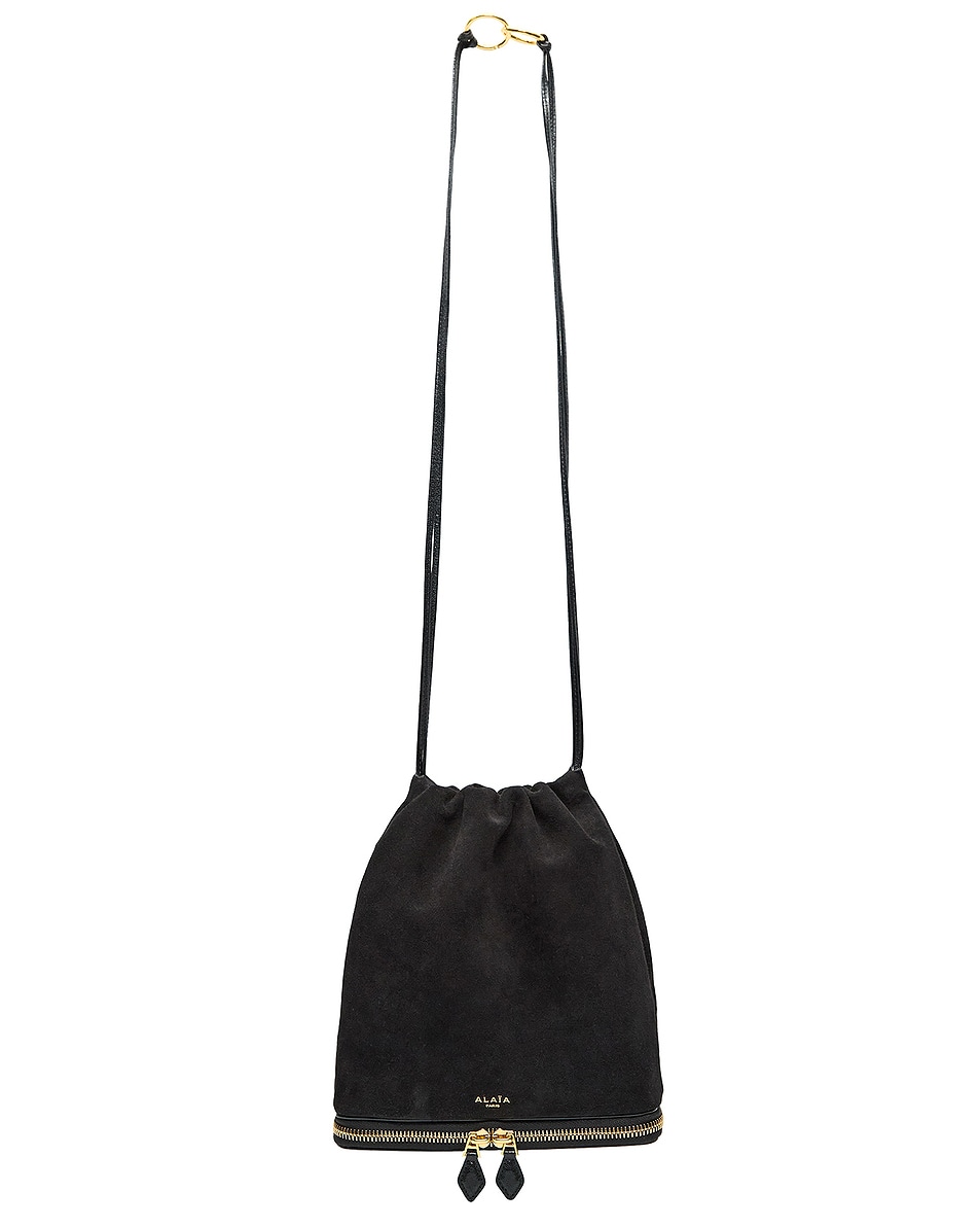 ALAÏA ALAΪA Squared Bucket Bag in Noir | FWRD