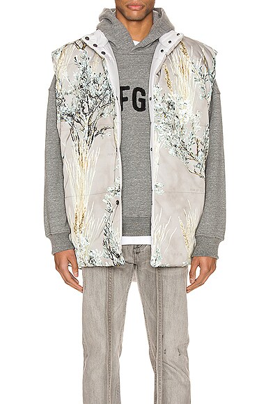 Fear of God Reversible Nylon Oversized Camo Vest in Prairie Ghost Camo ...