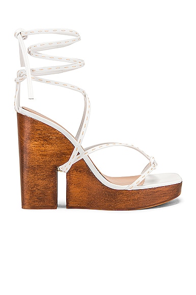 JACQUEMUS Pilotis Sandal in White | FWRD