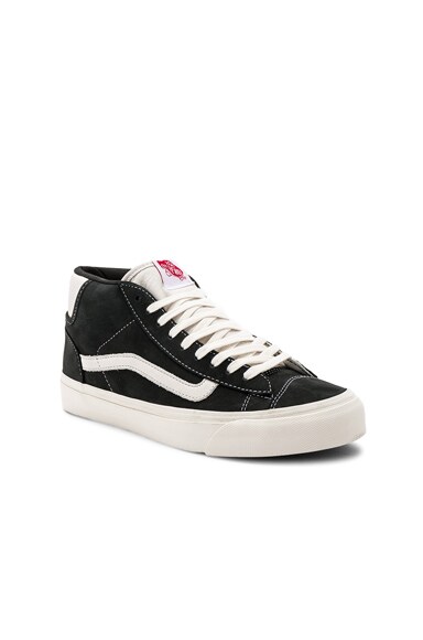 Vans Vault OG Mid Skool LX in Black | FWRD