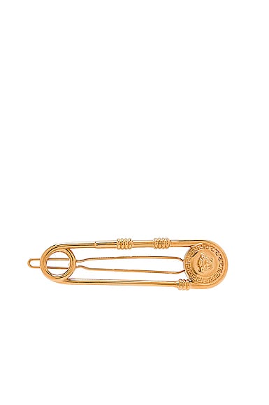 VERSACE Logo Safety Pin Hair Clip in Oro | FWRD
