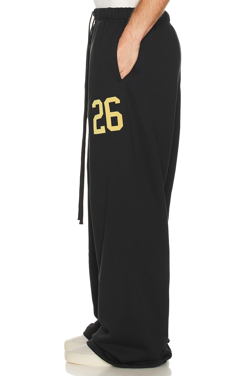 Fear of God ESSENTIALS Lounge Sweatpant in Vintage Black | FWRD