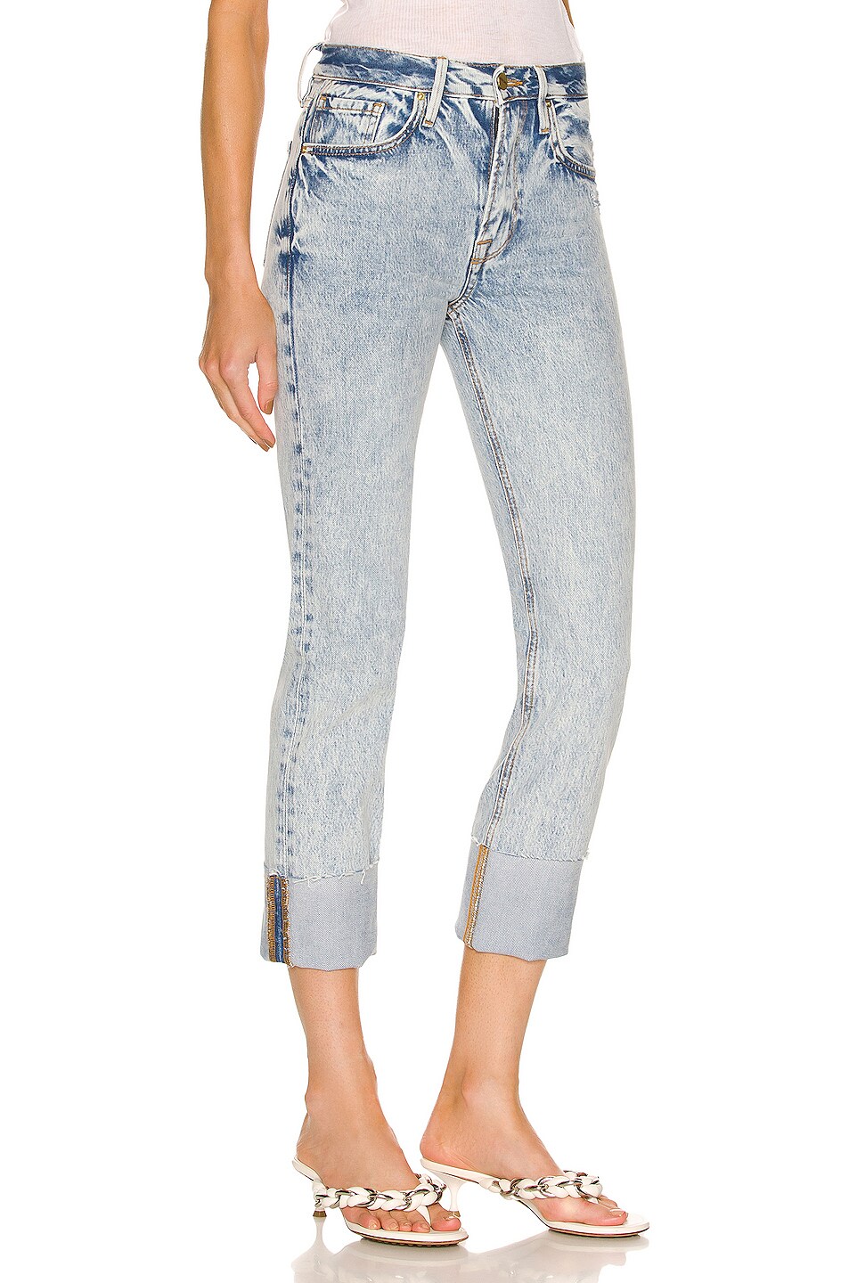 FRAME Le Piper Wide Cuff in Richlake | FWRD