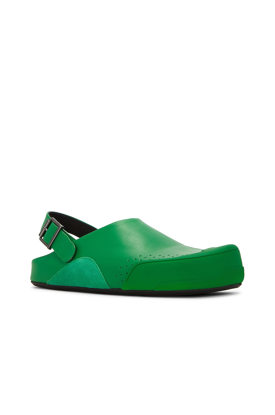 Marni | Resort 2023 Collection | FWRD