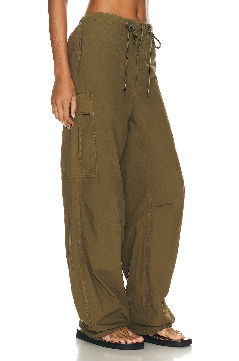NILI LOTAN Lison Oversized Cargo Pant in OLIVE GREEN | FWRD
