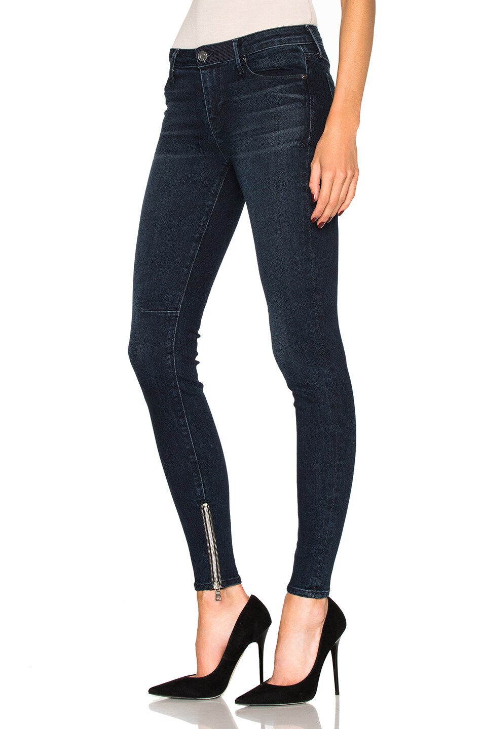 RTA Alexa in Worthy | FWRD