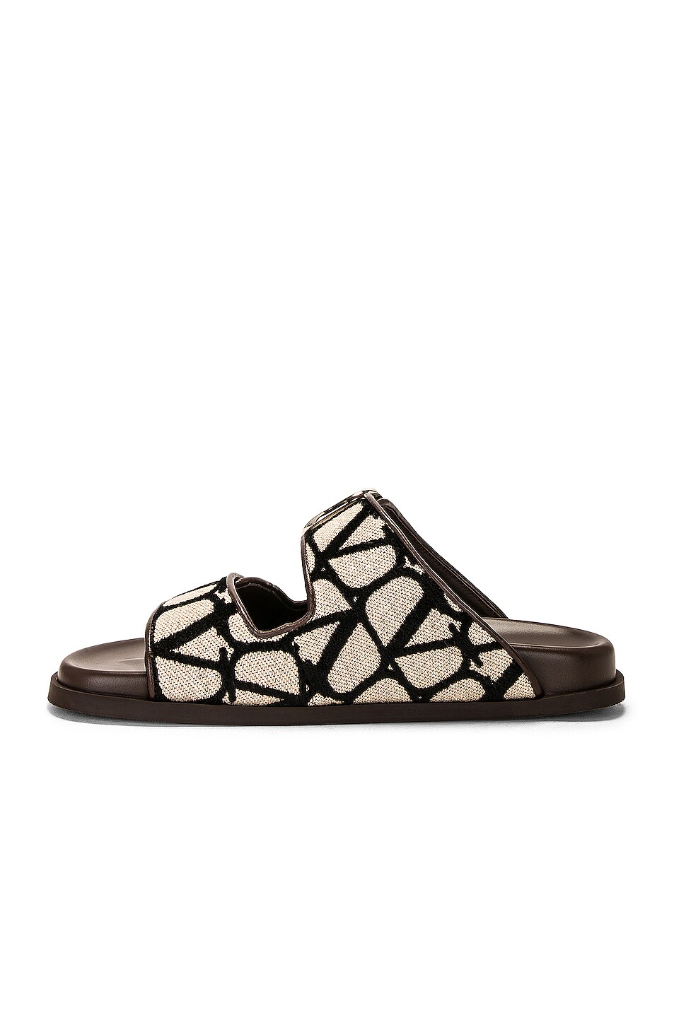 Valentino Garavani V Logo Signature Slide in Naturale, Nero, & Fondant ...