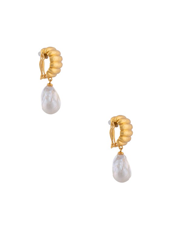22k gold pearl earrings store